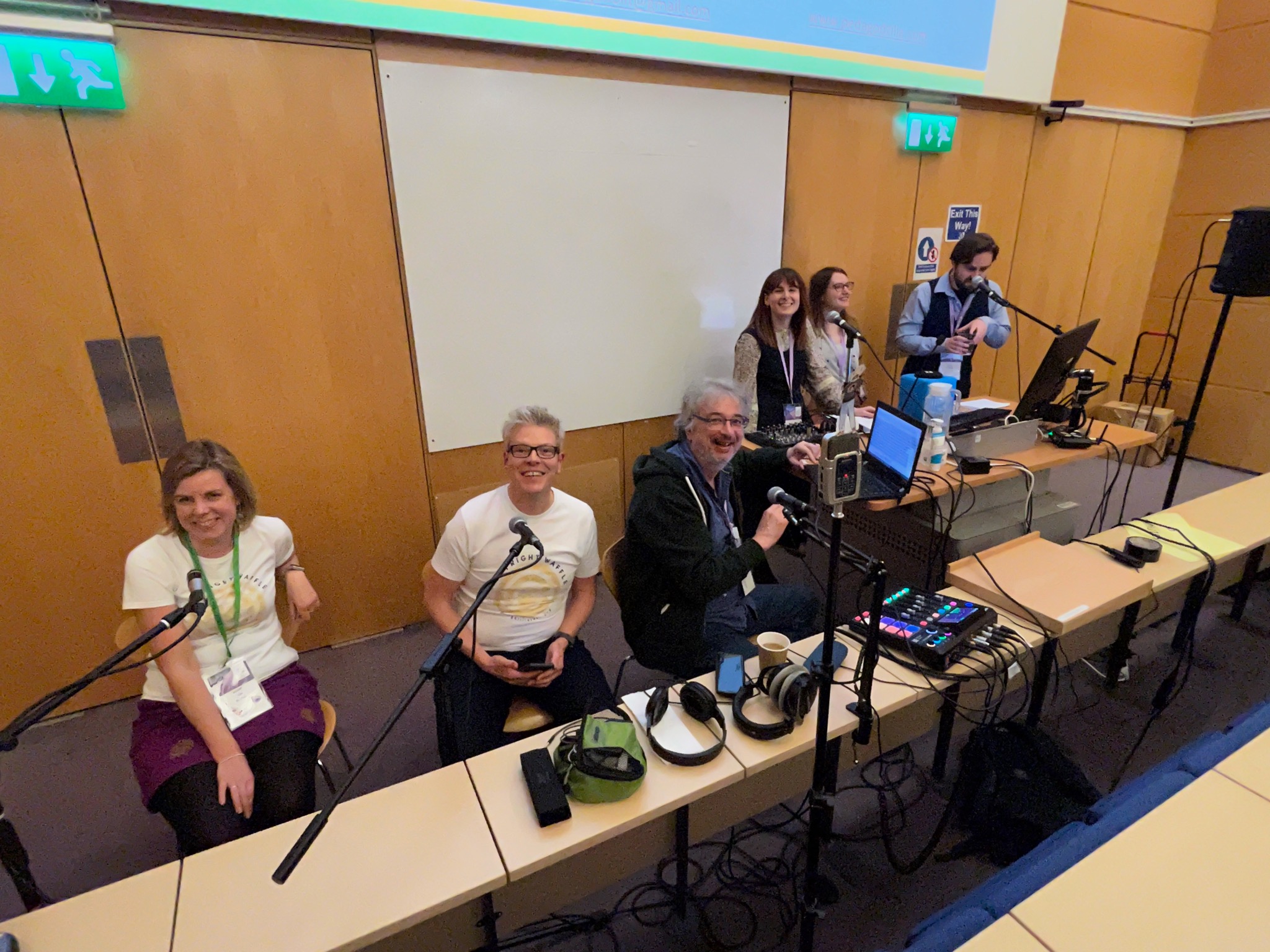 Information Literacy and podcasting: teaching and learning through ...